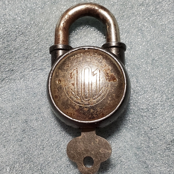101 | Other | Vintage 93s Padlock 101 Key Unlocks Locks Made In Usa ...